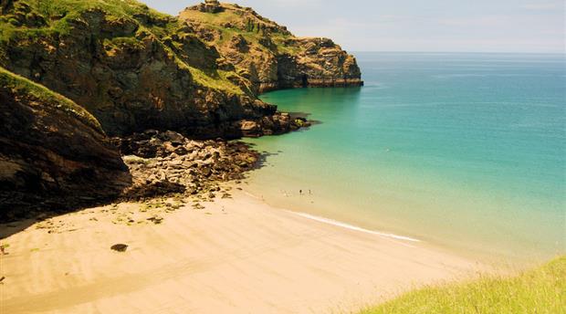 App for Cornwall - Bossiney Cove Beach